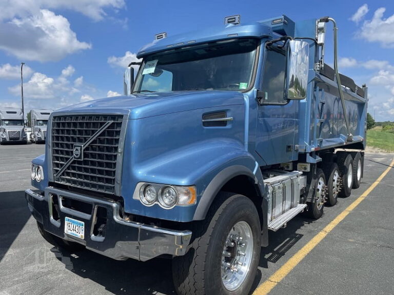 What Makes the Chevy 4500 Dump Truck So Popular? - Dump Truck